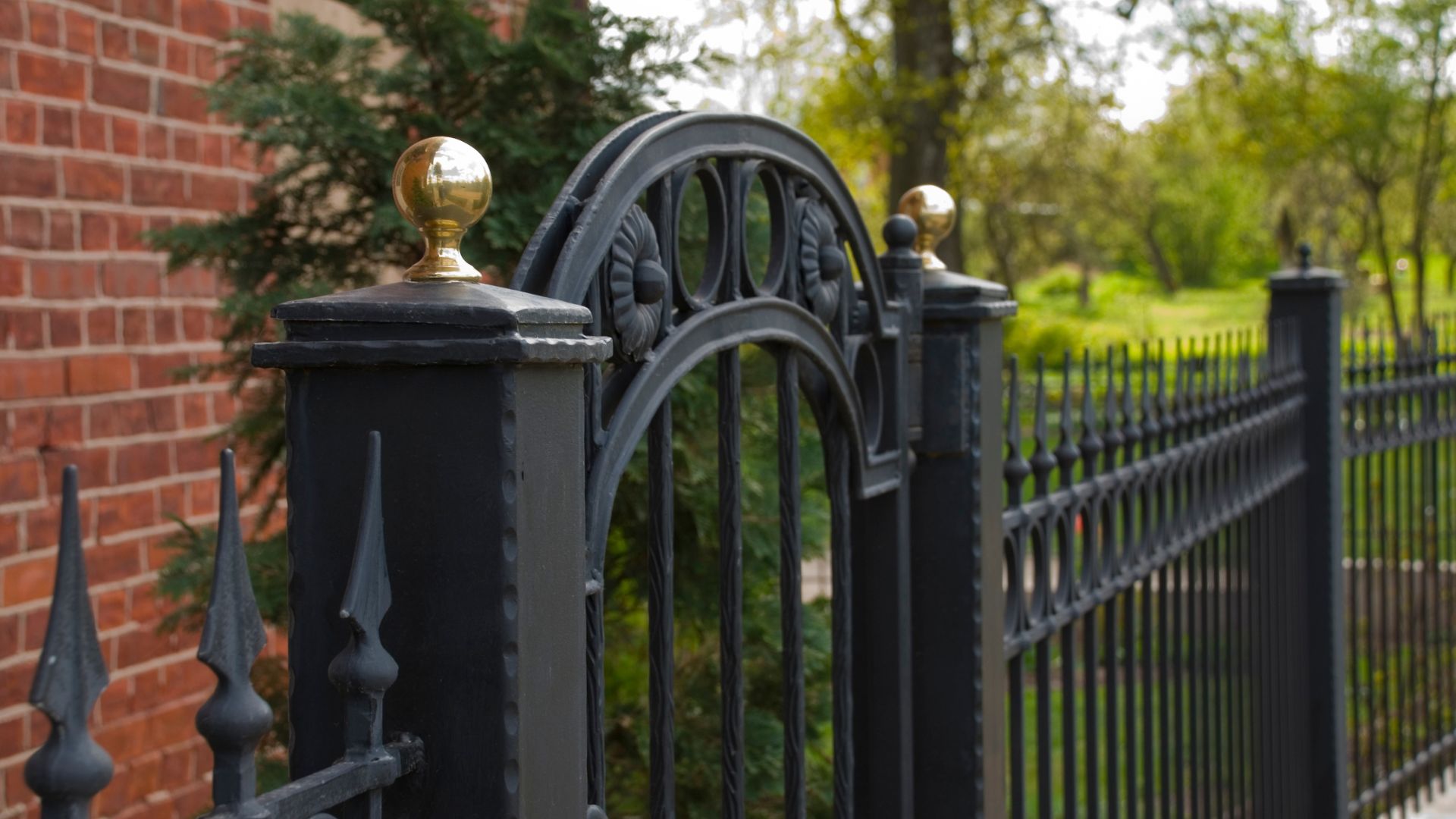 How Much Does It Cost To Install A Fence Gate? A Complete Guide To ...