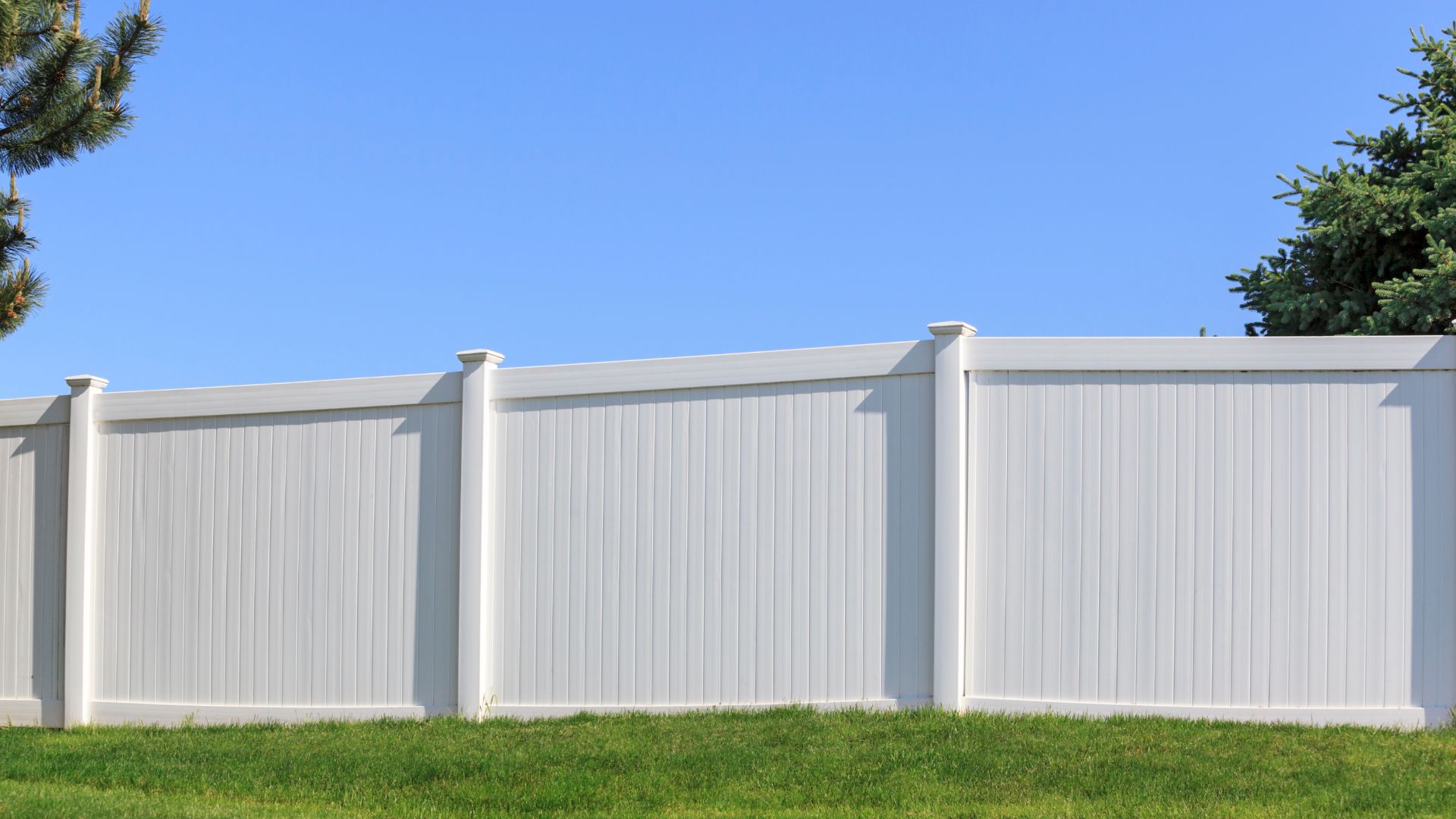 Fence Cost Calculator NZ: 2025 Pricing Guide For Homeowners